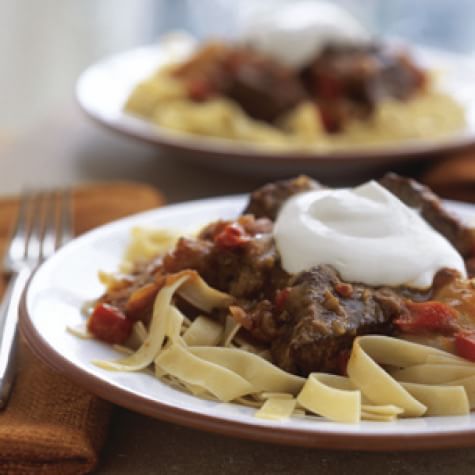 Beef Goulash (Hungarian Paprika) | Williams Sonoma