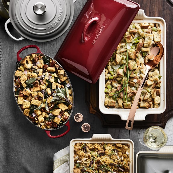 Le Creuset Signature Cast-Iron Oval Dutch Oven | Williams Sonoma
