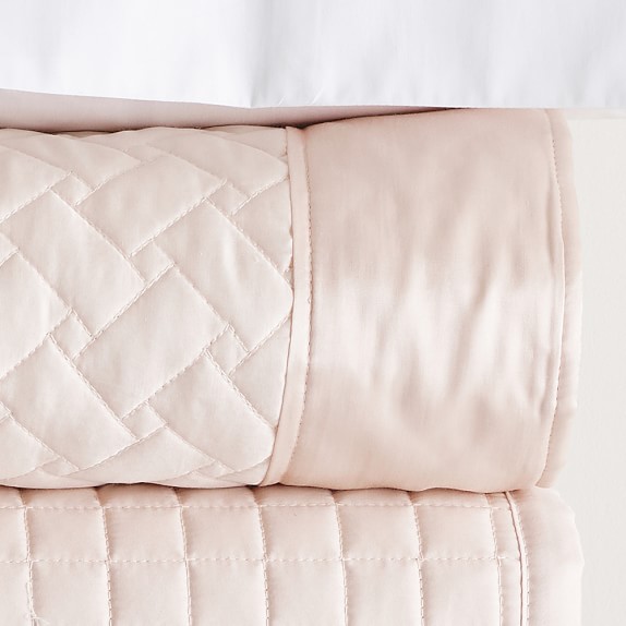 Quilts, Coverlets & Blankets | Williams Sonoma